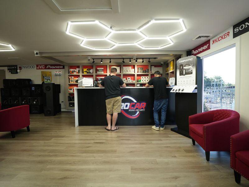 Custom Car Audio Systems: Elevating Your Driving Experience